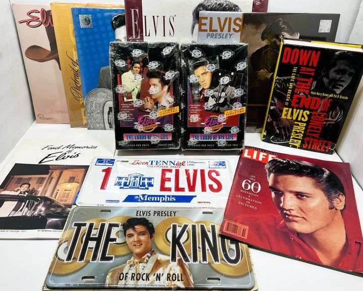 (2) Sealed boxes of Elvis Presley "The cards of his life", (2) Sealed ...