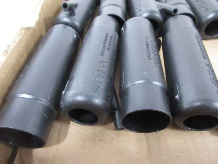 (100) Classic teat cup shell - Albrecht Auction Service