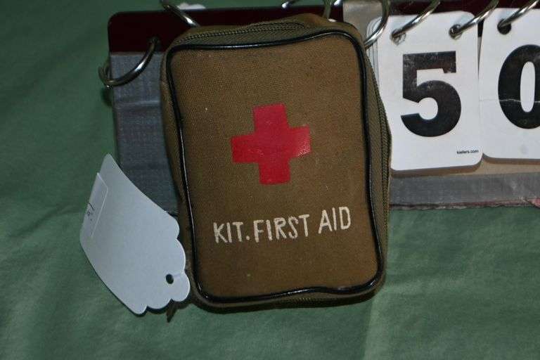 Vintage Army Belt Mounted First Aid Kit - Apexx Auctions