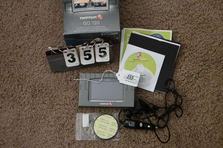 Tom Tom Go 720 GPS - Apexx Auctions