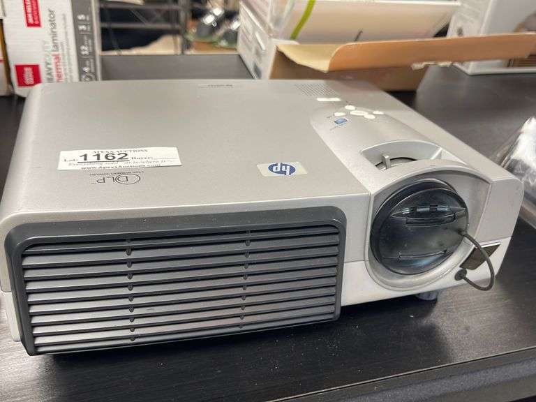 HP Projector - Apexx Auctions