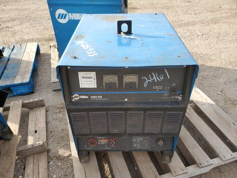 Miller Delta-Fab CV*DC Welding Power Source - Assiter Auctioneers