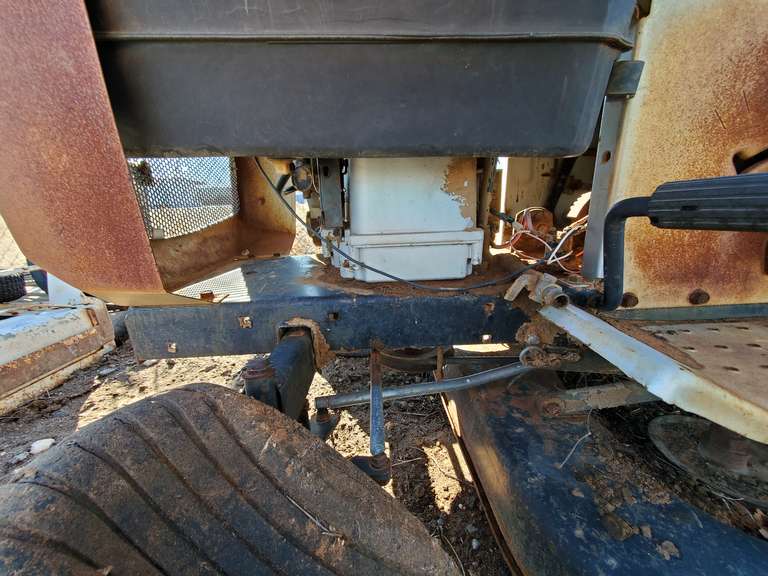 Craftsman LTV II Varidrive Lawn Mower - Assiter Auctioneers