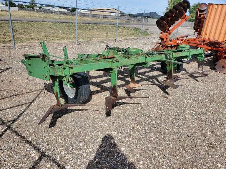 16' Stubble Mulcher Plow - Assiter Auctioneers