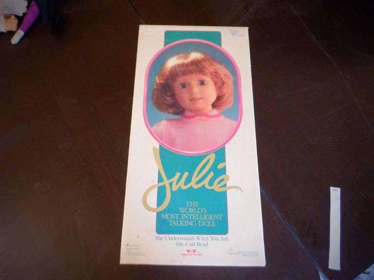 New in box Julie doll 1987 - Assiter Auctioneers