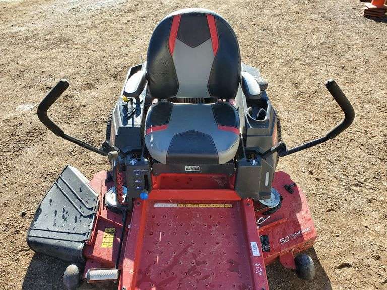 Toro 75750 Riding Mower - Assiter Auctioneers