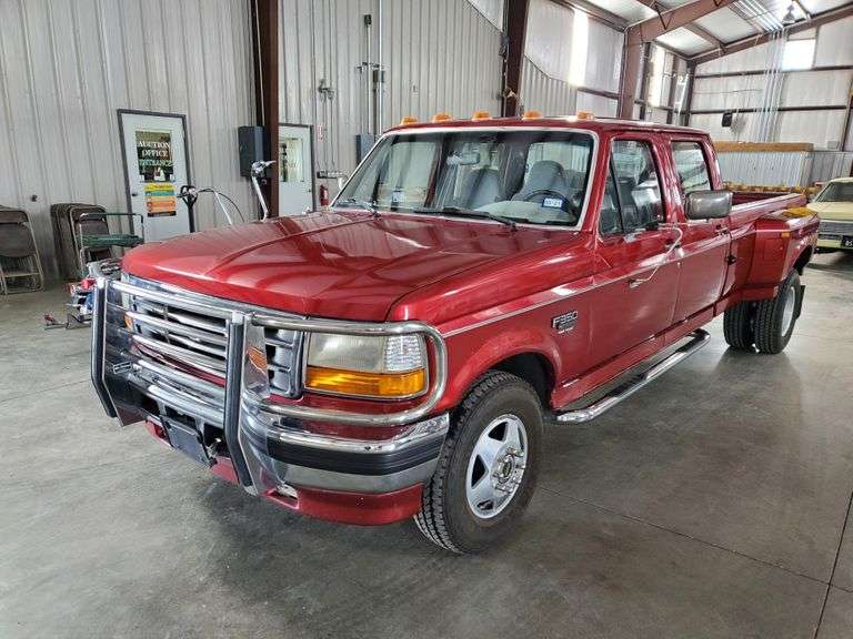 1996 Ford F350 XL Crew Cab 4D XL - Assiter Auctioneers