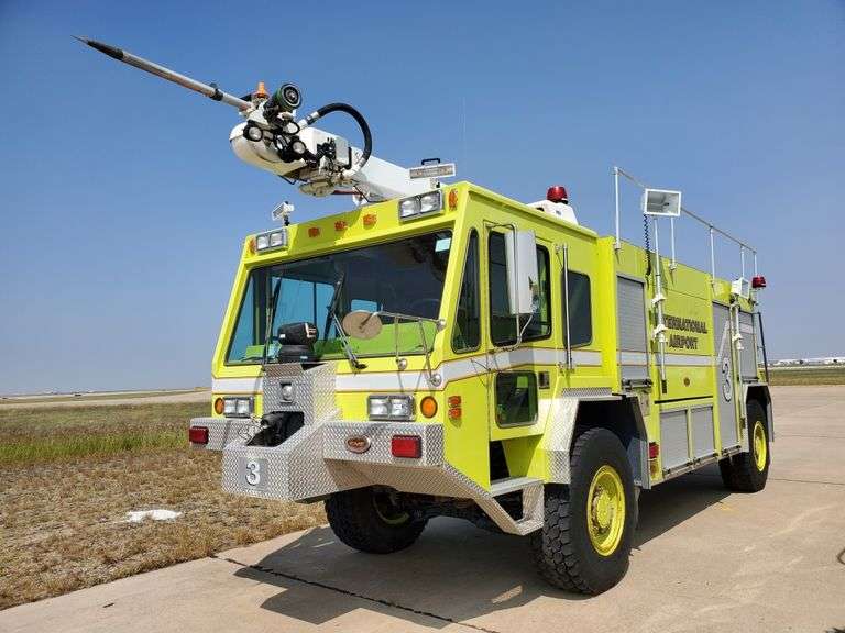 2001 KME ARFF Snozzle/Piercing Boom Fire Truck - Assiter Auctioneers