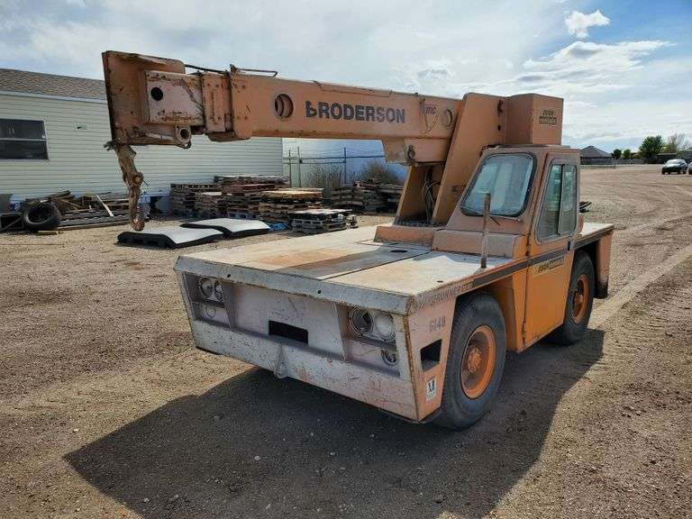 1984 Broderson IC-80 BMC Carry Deck Crane - Assiter Auctioneers
