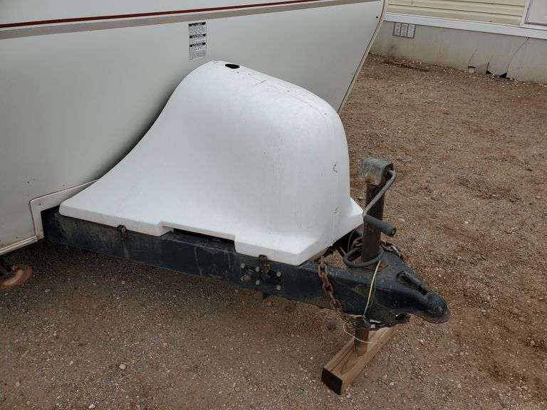 2003 Lite Way Outback Travel Trailer - Assiter Auctioneers