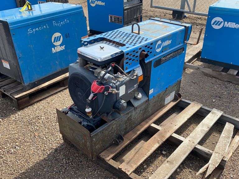 Miller The Legend AEAD-200LE - Assiter Auctioneers