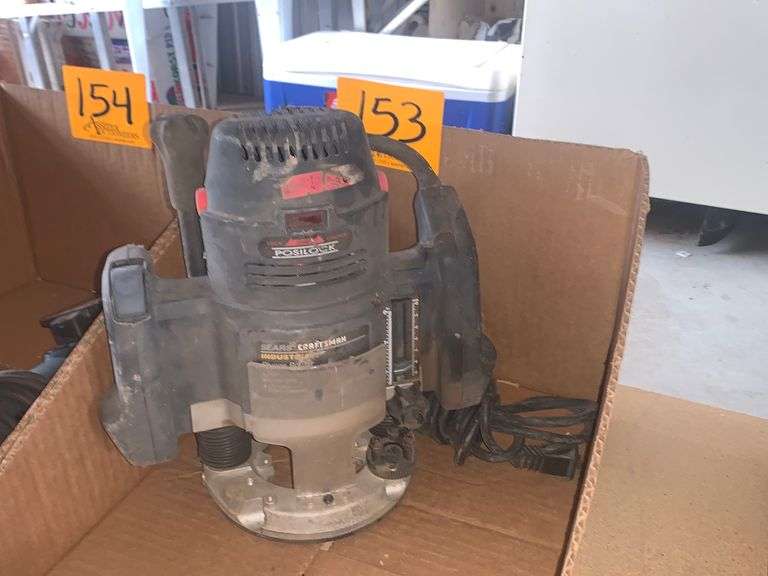 Sears Craftsman Industrial Plunge Router - Assiter Auctioneers