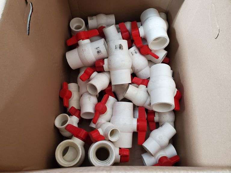 Box of Pvc 40 Ball Valves - Assiter Auctioneers