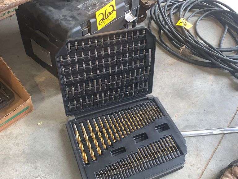 Urban Gorilla Tools Bit Set w/ Case - Assiter Auctioneers