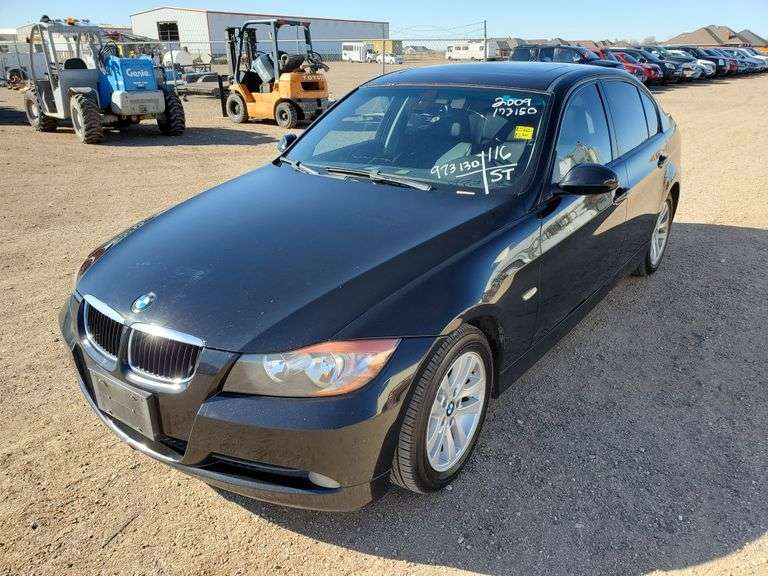 2007 BMW 3 Series 328i Sedan 4D - Assiter Auctioneers
