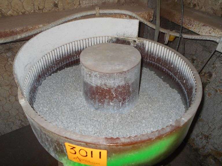 Burr Bench-Deburring Machine - Assiter Auctioneers