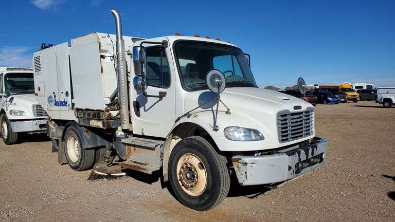 2014 Freightliner M2 106 Medium Duty Conventional Cab Sweeper Truck ...