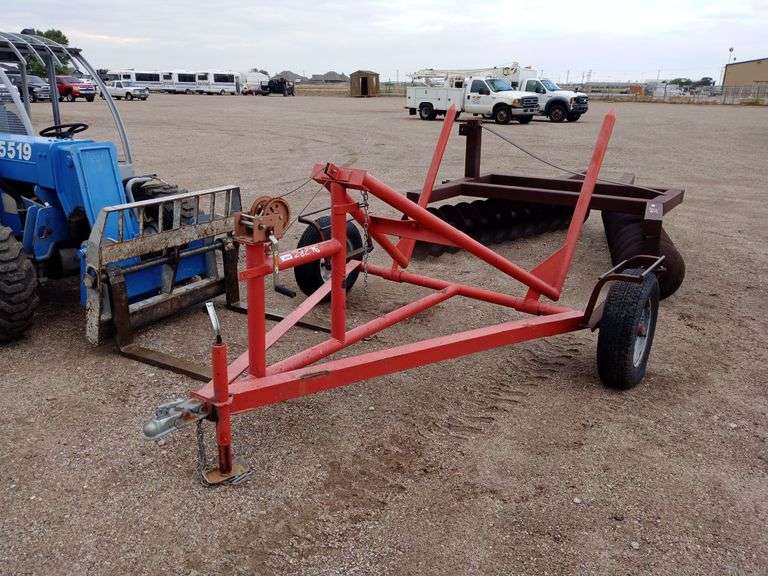 Round Bale Trailer - Assiter Auctioneers
