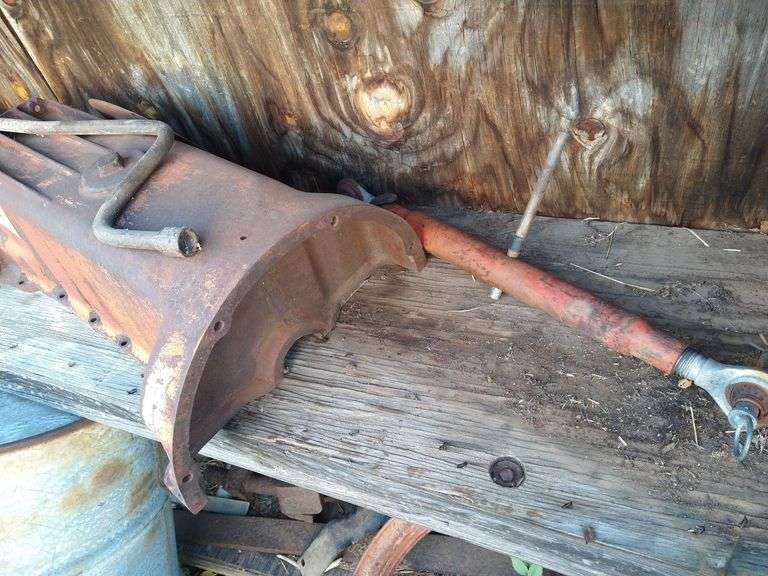 Vintage/Antique Tractor Parts - Assiter Auctioneers