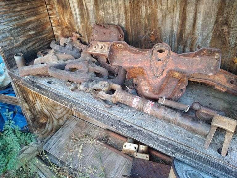 Vintage/Antique Tractor Parts - Assiter Auctioneers
