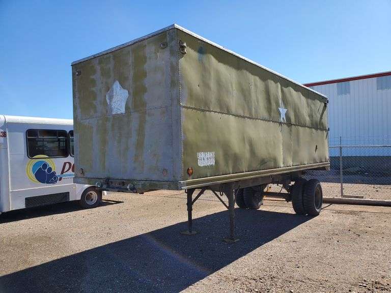 1952 US Army Trailmobile M119 Enclosed Cargo Trailer - Assiter Auctioneers
