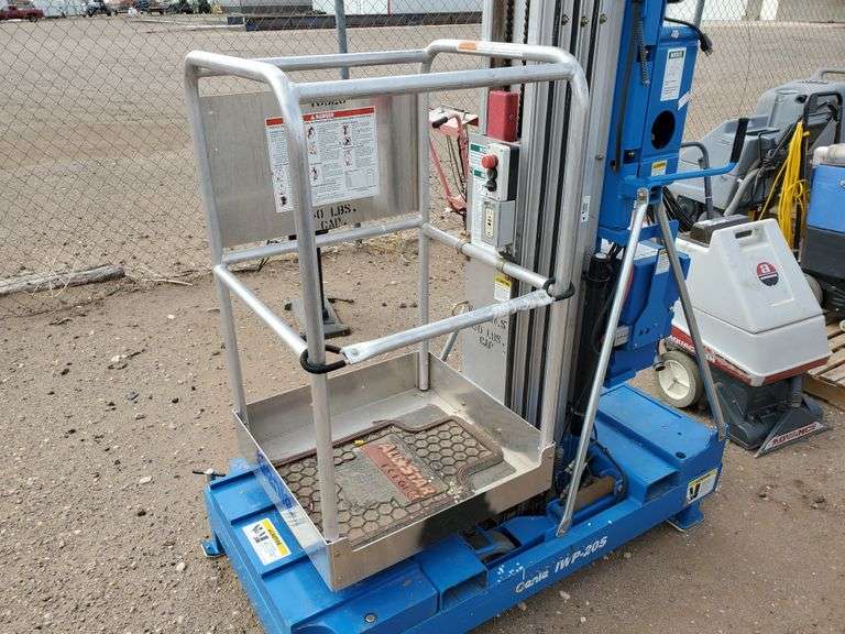 Genie IWP-205 Man Lift - Assiter Auctioneers
