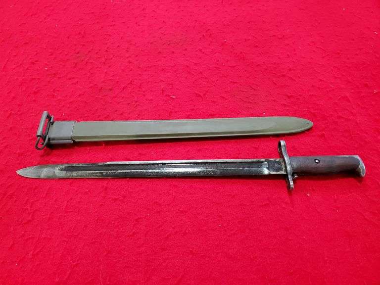 U.S 1918 Bayonet with Sheathe - Assiter Auctioneers