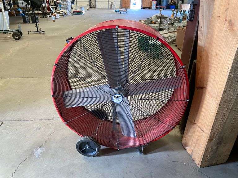 Large Red Maxx Air Shop Fan - Assiter Auctioneers