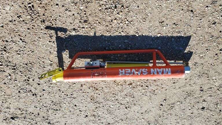 Man Saver Pneumatic T-Post Driver - Assiter Auctioneers