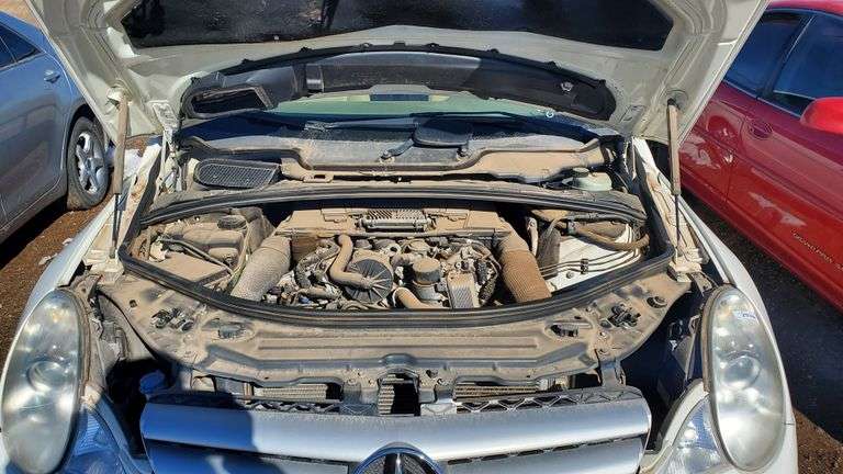 2006 Mercedes-Benz R Class R350 SUV 4D - Assiter Auctioneers