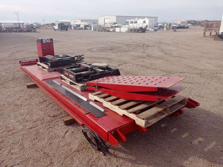 Hunter Engineering RX12K Car Lift - Assiter Auctioneers