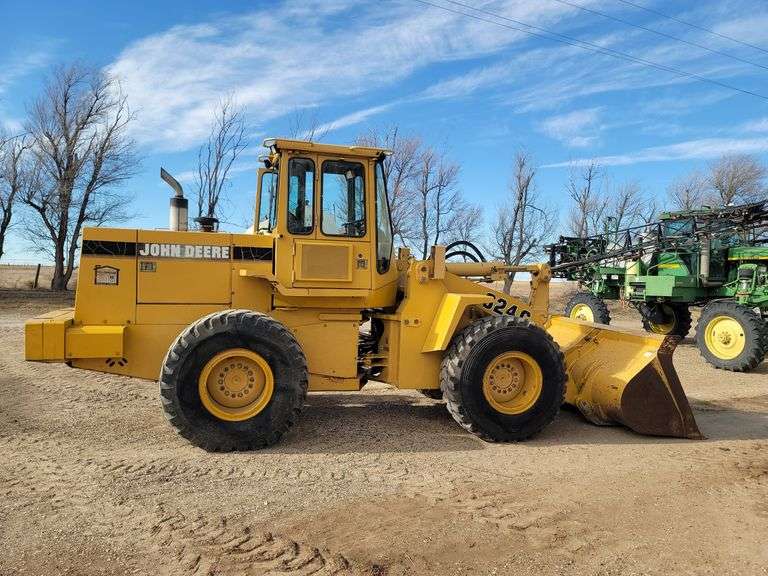 1992 John Deere 624G Wheel Loader - Assiter Auctioneers