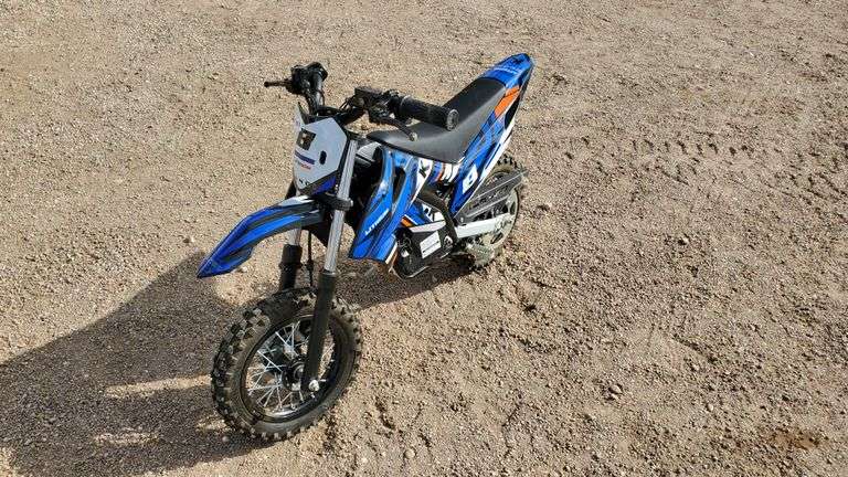 2022 Kandi Pit King Jr. Motorcycle - Assiter Auctioneers