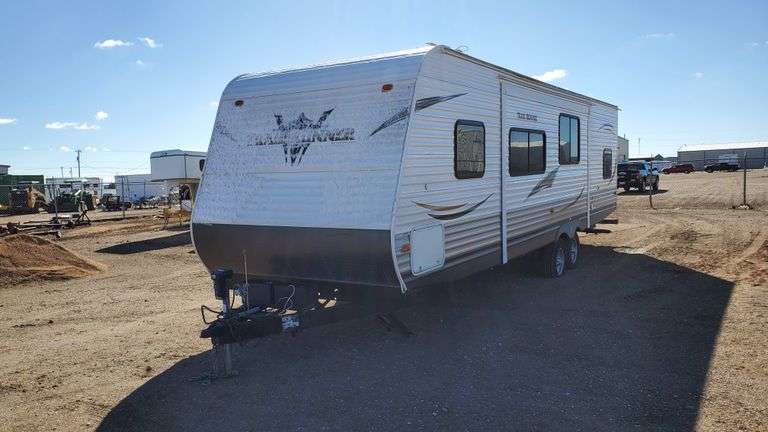 2013 Heartland Trail Runner Travel Trailer - Assiter Auctioneers
