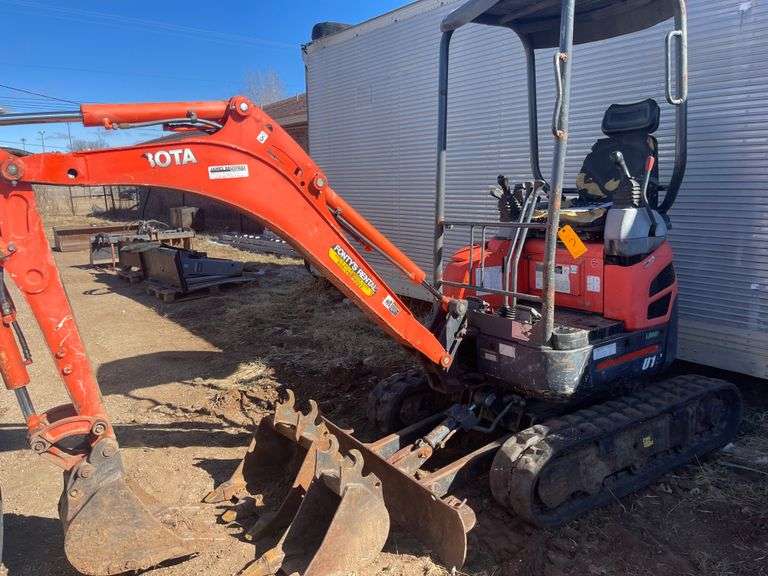 Kubota U17 - Assiter Auctioneers