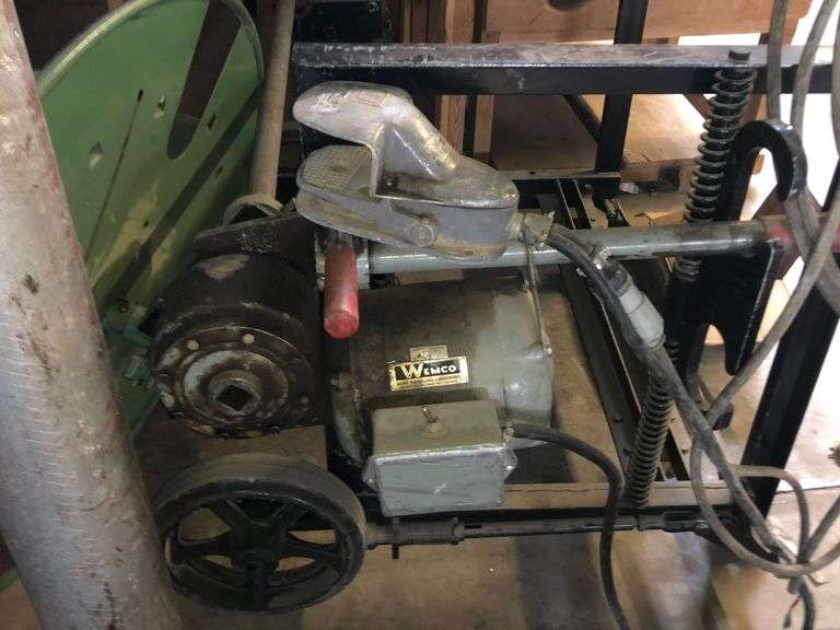 WEMCO Wire Machine - Assiter Auctioneers