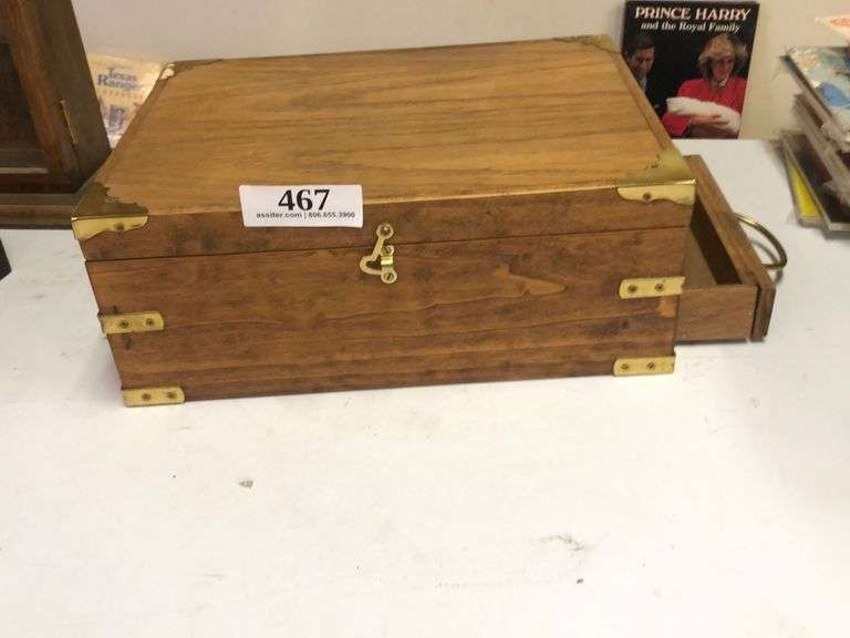 Shop Made Thomas Jefferson Writing Desk 14 x 10 x 5 - Assiter Auctioneers