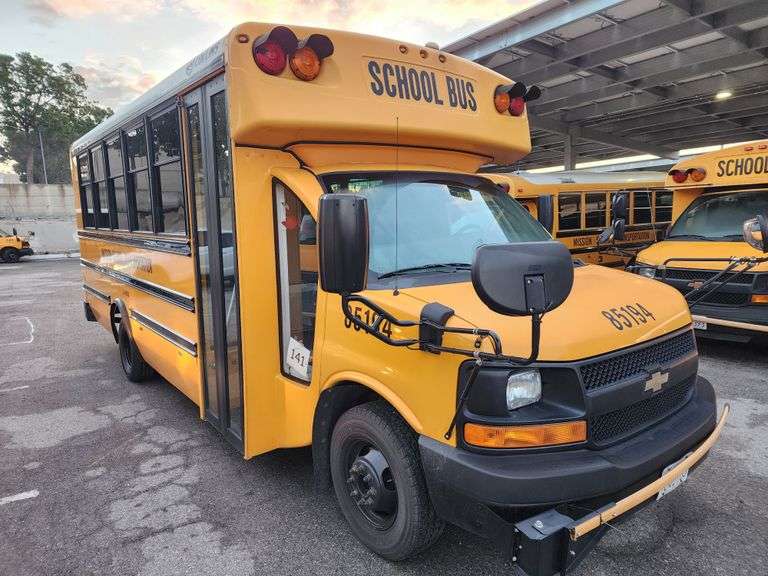 2013 CHEVROLET EXPRESS 4500 COLLINS SMALL SCHOOL BUS 85194 Mathies