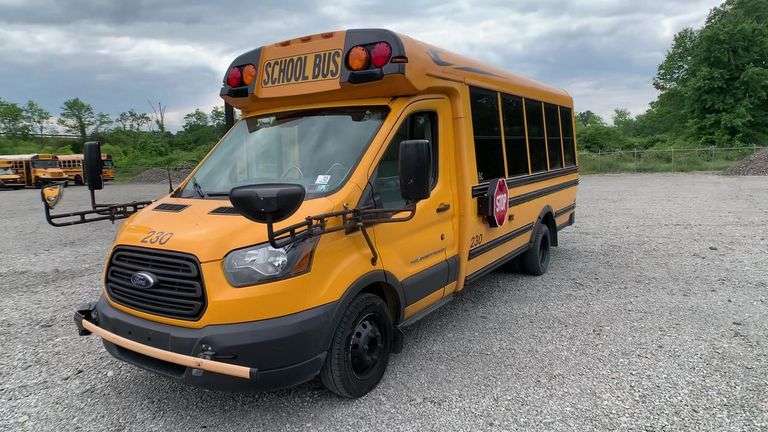 2015 FORD TRANSIT SCHOOL BUS - Mathies & Sons, Inc. t/a 422 Sales