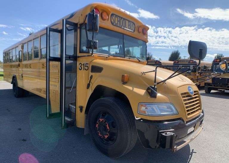 2015 BLUE BIRD BB VISION SCHOOL BUS #315 - Mathies & Sons, Inc. t/a 422 ...