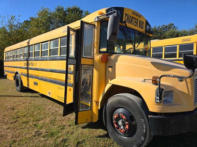 2004 FREIGHTLINER FS65 THOMAS SCHOOL BUS #12 - Mathies & Sons, Inc. t/a ...
