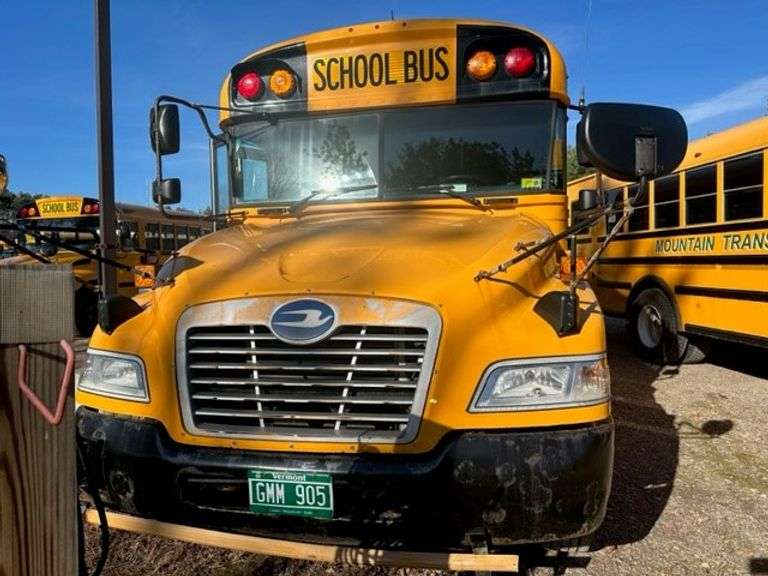 2016 BLUE BIRD BB VISION SCHOOL BUS #152 - Mathies & Sons, Inc. t/a 422 ...