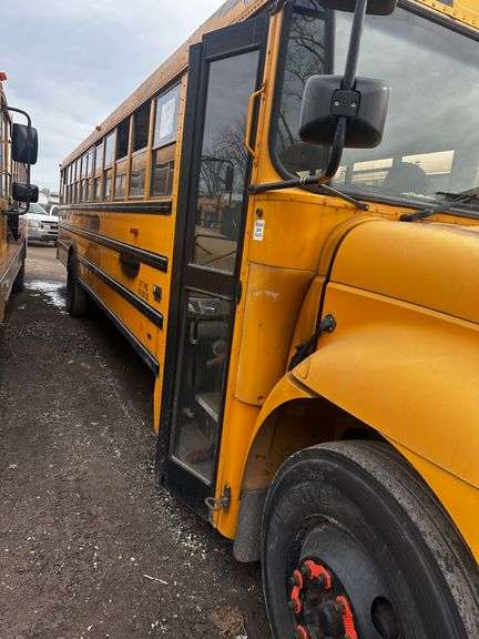 (1) 2013 INTERNATIONAL PB 105 CE SCHOOL BUS located in MARKHAM, IL ...