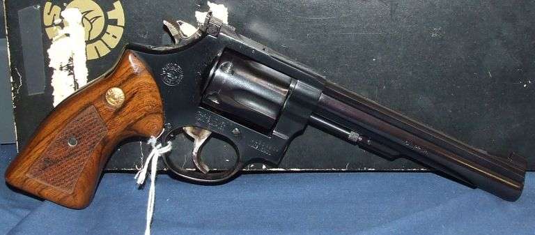 Taurus 96 22LR Revolver - Baer Auctioneers - Realty, LLC