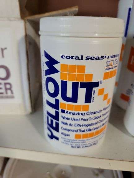 Scrub Free Yellow Out Pool Cleaner - Baer Auctioneers - Realty, LLC