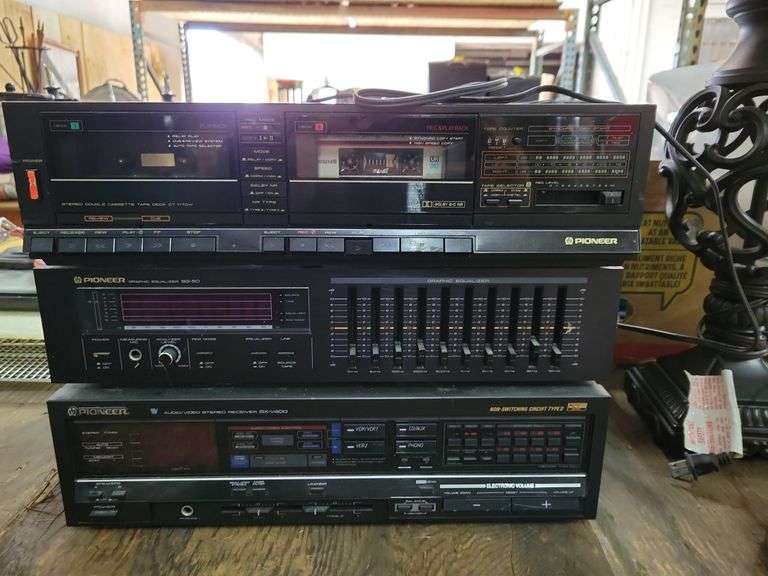 3 Pioneer Stereo Components, Turn Table and Tape Deck - Baer ...