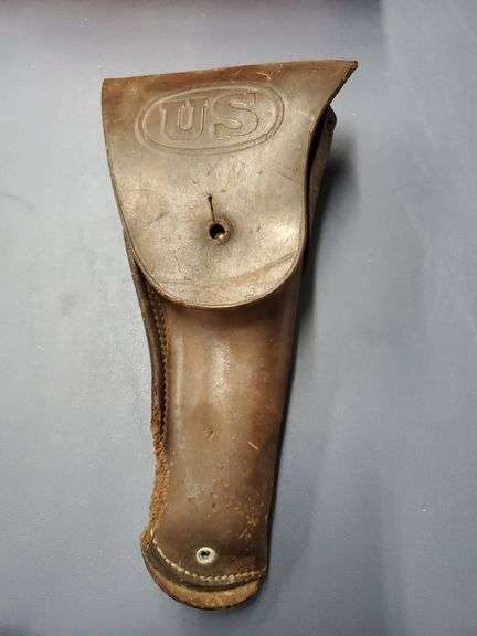 US Military Holster - Baer Auctioneers - Realty, LLC