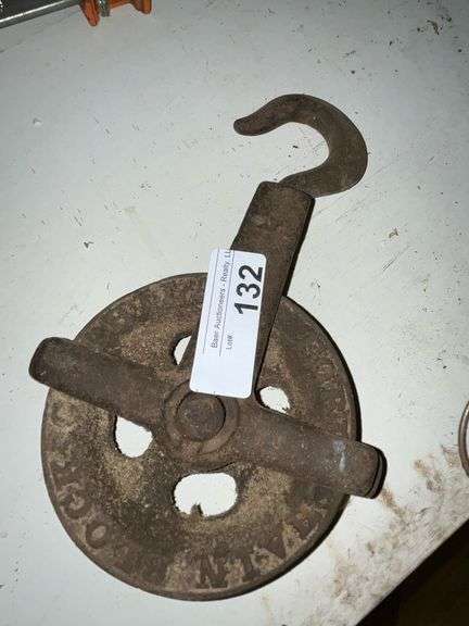 Antique Ford Chain Block - Baer Auctioneers - Realty, LLC