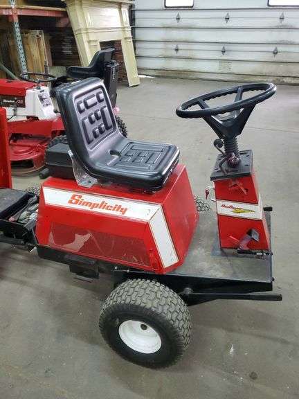 Simplicity Sun Runner Mower With Dump Bed, Mower Deck Runs And Works ...