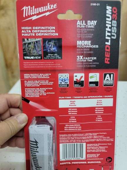 Milwaukee Red Lithium USB 3.0 Flashlight - Baer Auctioneers - Realty, LLC